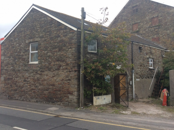 240 MOT Garages for Sale from Daltons Business