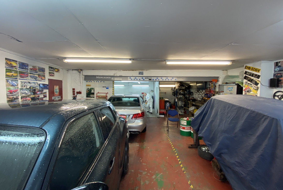 MOT, Service & Repair Garage (Freehold), Middlesbrough - Buy or Sell a ...