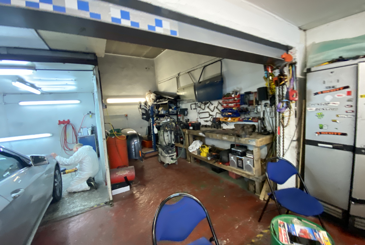 MOT, Service & Repair Garage (Freehold), Middlesbrough - Buy or Sell a ...