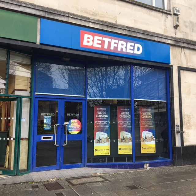 IMPRESSIVE VACANT RETAIL SHOP UNIT - Buy or Sell a UK Business with ...