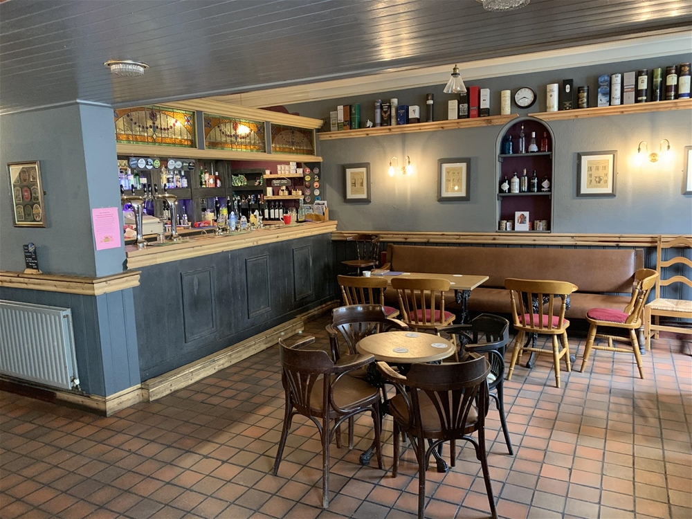 CHARMING PUBLIC HOUSE WITH FAMILY HOME IN THE MUMBLES - Buy or Sell a ...