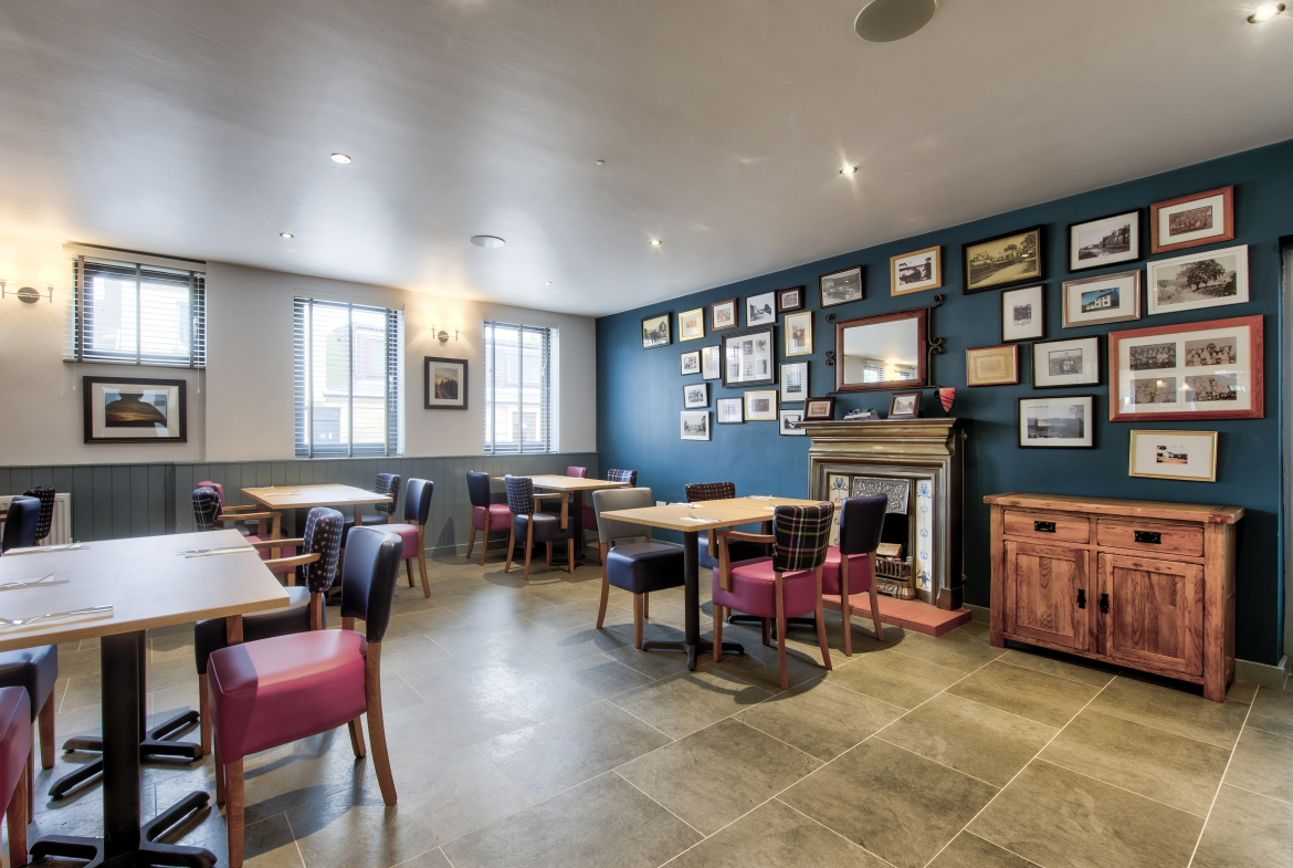 Fully Renovated Pub in Quaint Scottish Village - Buy or Sell a UK ...