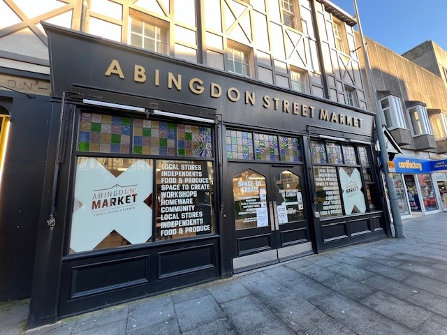 Empty Retail Units - Buy or Sell a UK Business with Daltons Business