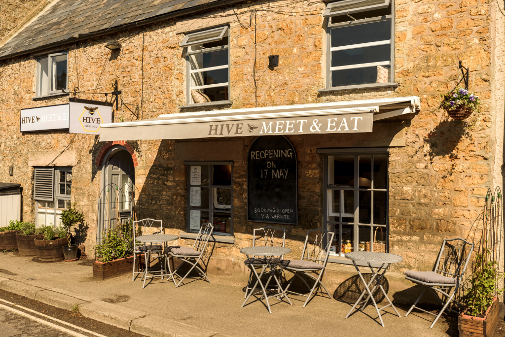 SOMERSET – HIGH STREET BRASSERIE IN PRESTIGIOUS TOWN - Buy or Sell a UK ...