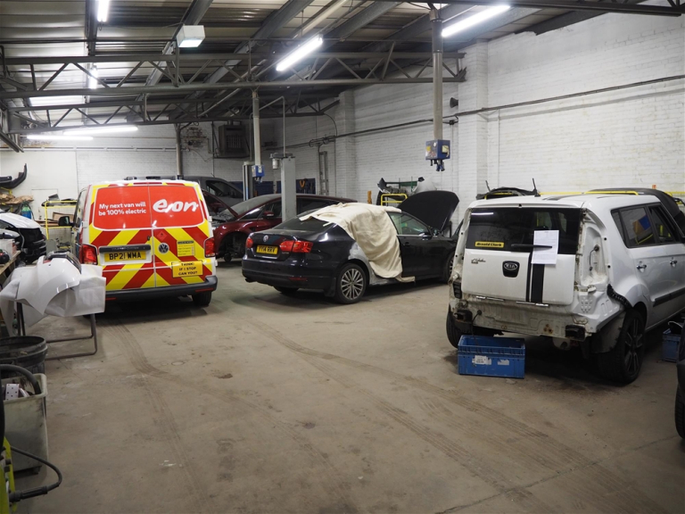 256 MOT Garages for Sale from Daltons Business