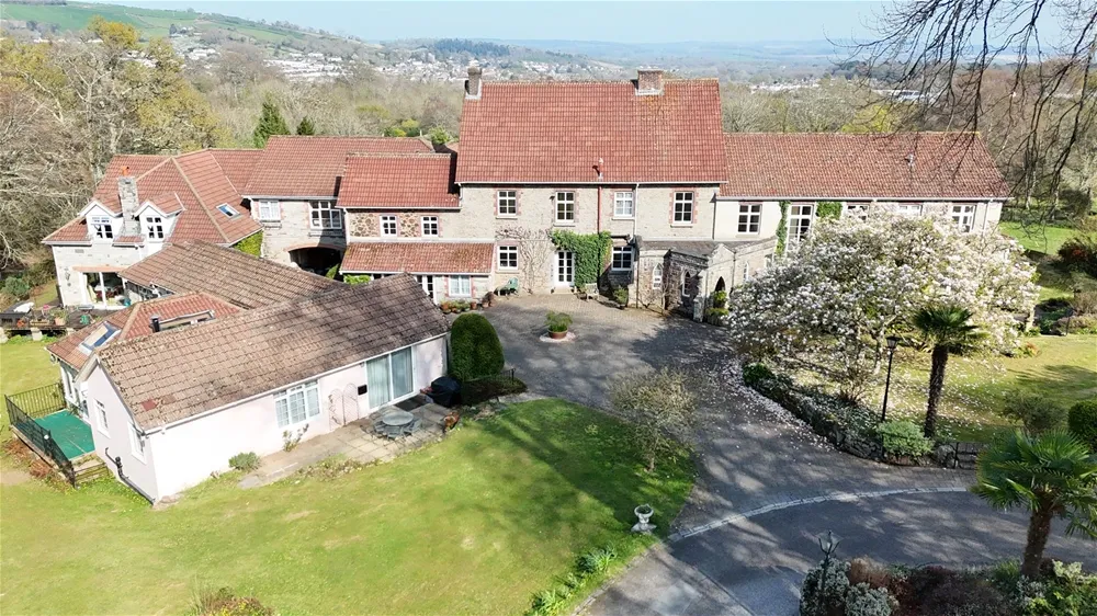 Auction Lot: Tracey House, Bovey Tracey, Devon - Buy or Sell a UK ...