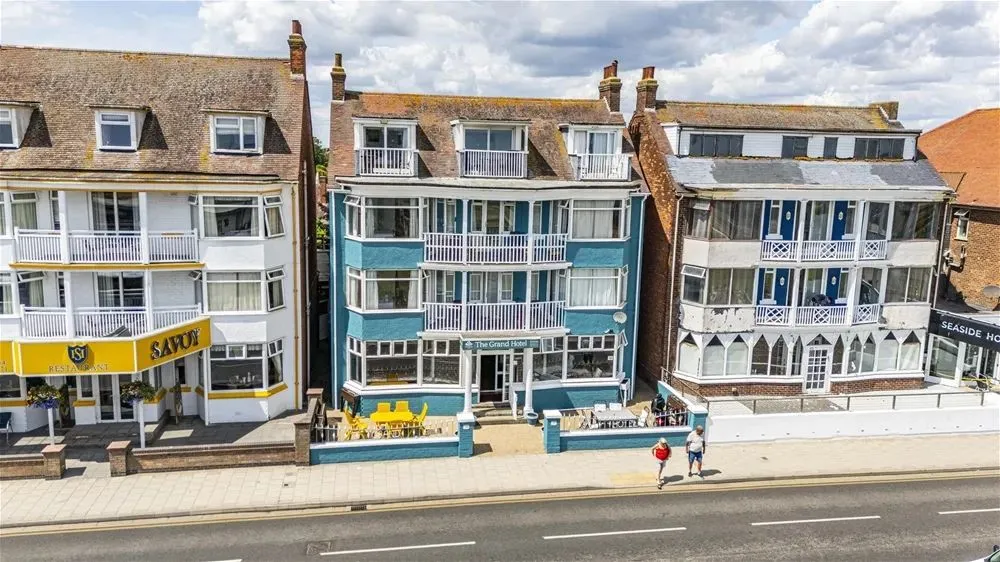 PRIME SEAFRONT HOTEL, IMMACULATE THROUGHOUT, 21 E/S BEDROOMS, SELF ...